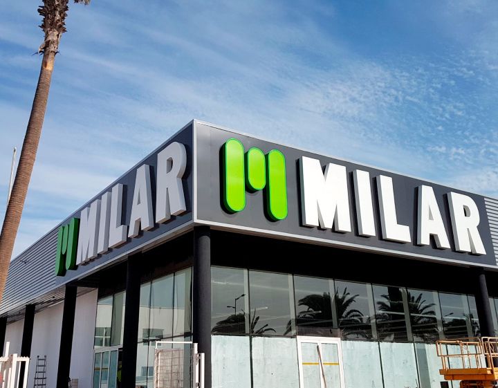 letras-corporeas-luminosas-milar-3 - PROJECTSIGN